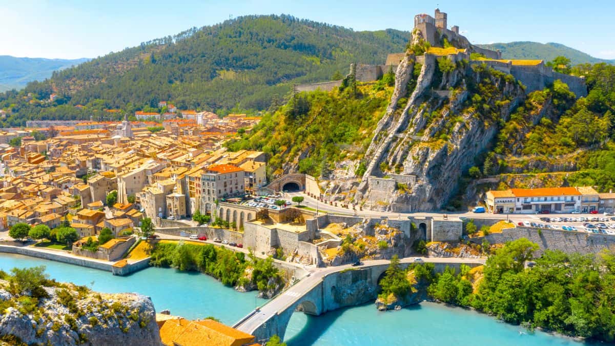 Klima von Provence-Alpes-Côte d’Azur: Temperaturen, beste Reisezeit und ... Klima von Provence-Alpes-Côte d’Azur: Temperaturen, beste Reisezeit und ...